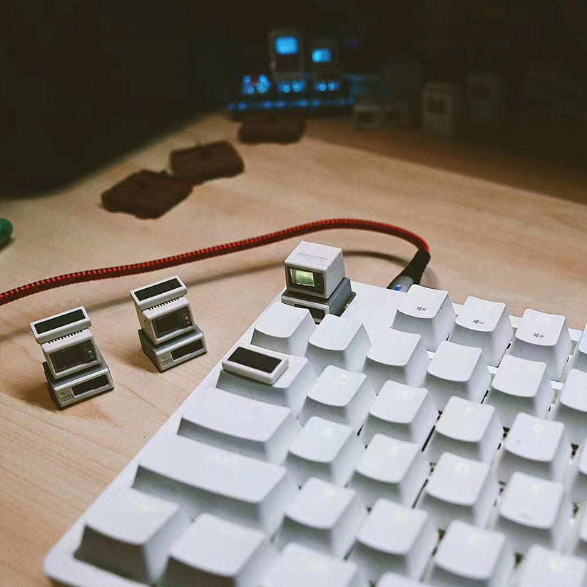 Retro IBM Backlit Artisan Keycap – CuriosityCaps