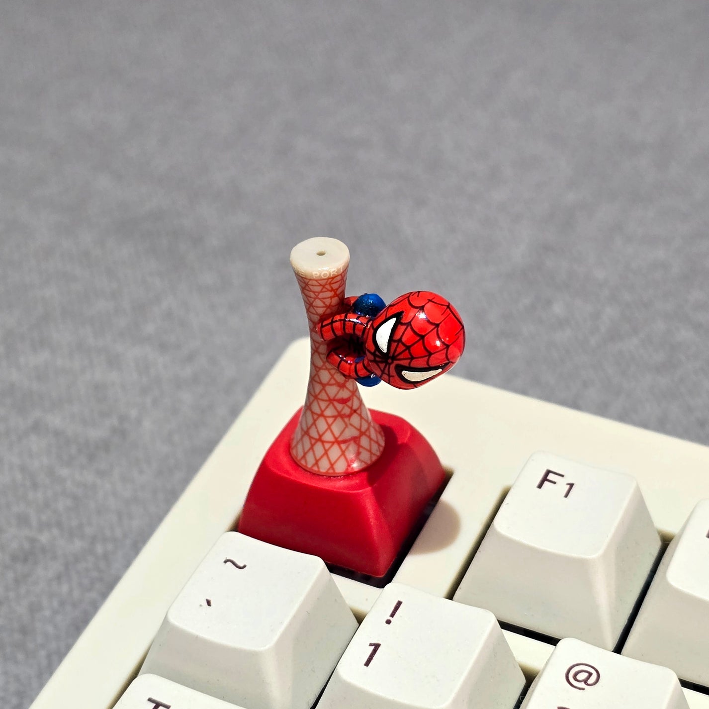 Spider Man 3D R4 Resin Artisan Keycap – CuriosityCaps